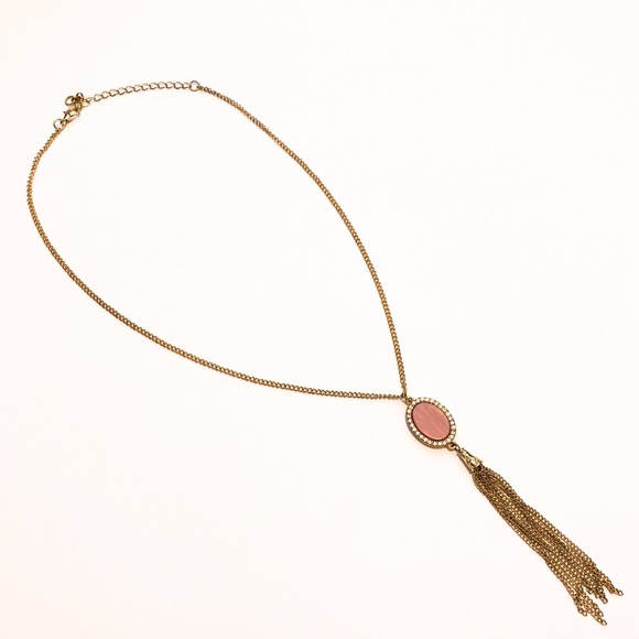 Charming Charlie | Jewelry | Charming Charlies Pink Oval And Tassel ...